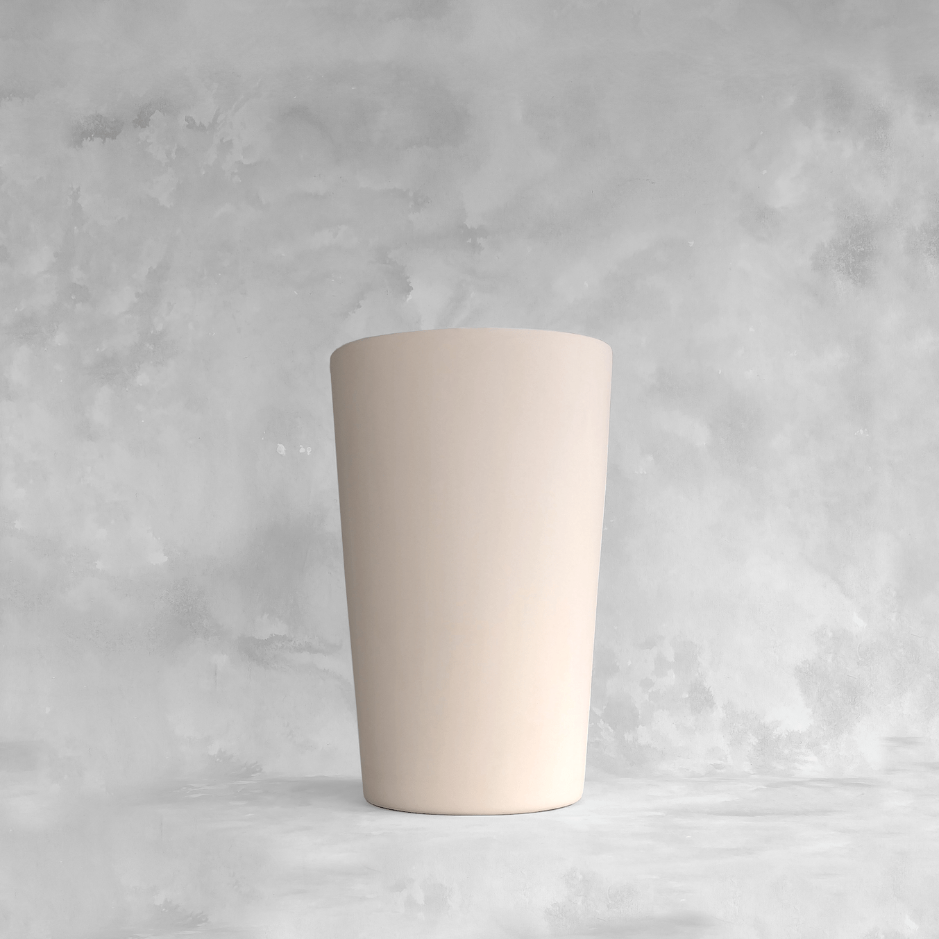 VASO CONE 35cm - Oryba Brasil
